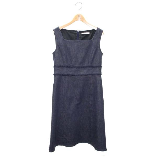 フォクシーニューヨーク Monroe Denim Dress 41679 ワンピース 40 ネイビー■ブランドフォクシーニューヨーク■ジャンルワンピース/ドレス■性別タイプレディース■表記サイズ40■実寸サイズ総丈: 約99cm肩幅: 約3...