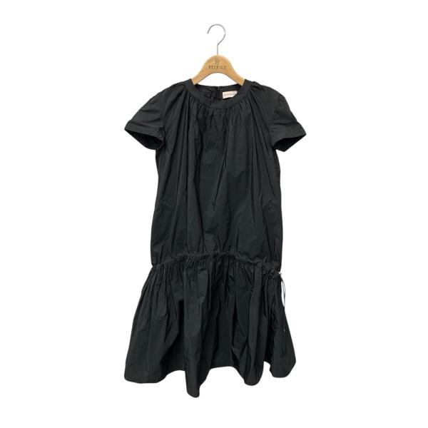 モンクレール ABITO DRESS H10932G00010 ワンピース 38 ブラック■ブランドモンクレール■ジャンルワンピース/ドレス■性別タイプレディース■表記サイズ38■実寸サイズ着丈: 約90.0cm肩幅: 約40.0cm身幅:...