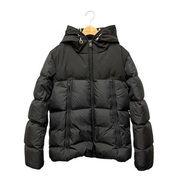 モンクレール MONTCLAR GIUBBOTTO MONTCLAR JACKET D20914132085 ダウンジャケット 2 ブラック■ブランドモンクレール■ジャンルダウンジャケット■性別タイプメンズ■表記サイズ2■実寸サイズ着丈: ...