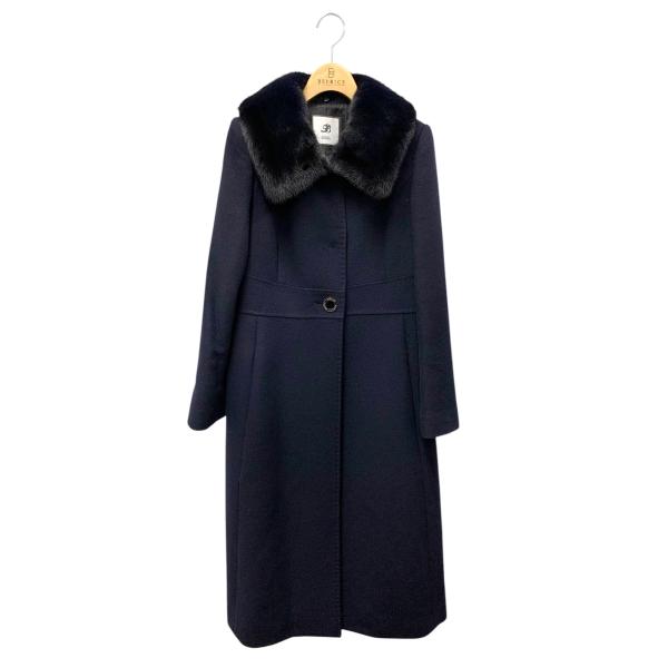 フォクシーブティック Coat Conserved Foxey 39265 コート 40 ネイビー カシミヤ ミンクファー■ブランドフォクシーブティック■ジャンルその他コート■性別タイプレディース■表記サイズ40■実寸サイズ着丈: 約107...