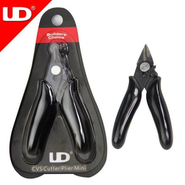 UD製の小さなワイヤーカッターです。【仕様】寸法：90×50×13mm【配送方法】クリックポスト（日本郵便）・追跡番号有り・郵便受けに配達【注意事項】・輸入品のため、多少のキズ・汚れ等がある場合があります。