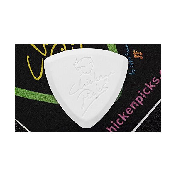 【ご購入後の当店からの連絡はご登録のメールアドレスに通知いたします。必ずご確認ください】Chickenpicks Bermuda IIIは、トラディショナルなトライアングルタイプをご使用のプレイヤーのためのピックです。 3ヶ所で弦を弾くこと...