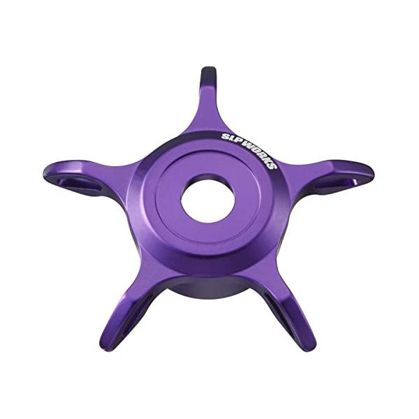 【ご購入後の当店からの連絡はご登録のメールアドレスに通知いたします。必ずご確認ください】カラー:パープル直径:54mm / 自重:9gキット内容:スタードラグ×1、取扱説明書在中アルミマシンカット (MC)仕様 / 左右共用仕様対応機種:S...