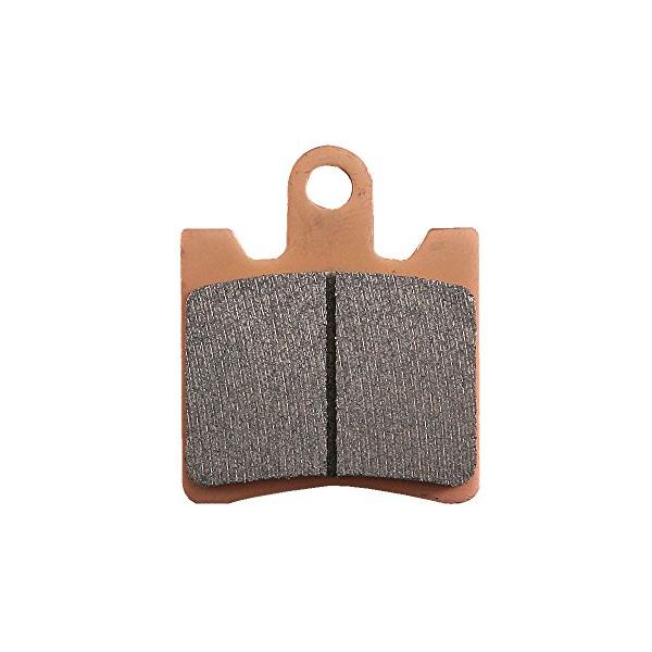 【ご購入後の当店からの連絡はご登録のメールアドレスに通知いたします。必ずご確認ください】【用途】街乗りからスポーツツーリングまでに対応したシンタードメタル・ブレーキパッド。【仕様】従来品と比べ、耐久性は同等ながらも、ブレーキコントロール性と...