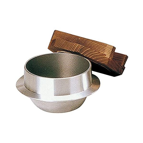 【ご購入後の当店からの連絡はご登録のメールアドレスに通知いたします。必ずご確認ください】【商品概要】サイズ:内寸 直径115xH80mm本体重量:890g素材・材質:アルミ製（フッ素加工）生産国:日本鋳物産業として４００年の歴史がある、富山...