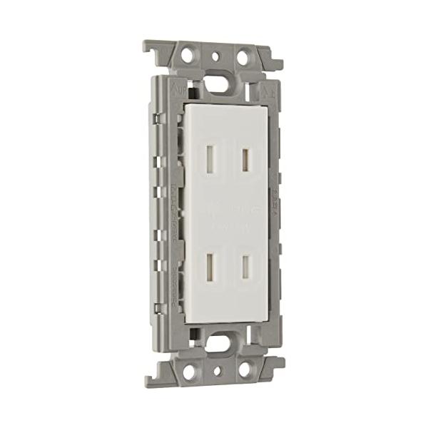 【ご購入後の当店からの連絡はご登録のメールアドレスに通知いたします。必ずご確認ください】カラー:ホワイト定格:15A 125V AC発売日:2021年12月21日