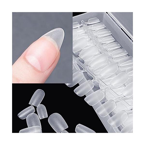 【ご購入後の当店からの連絡はご登録のメールアドレスに通知いたします。必ずご確認ください】COLORBIRD 超薄型 ネイルチップ クリア サンディング済み 300ピースセット。自然な仕上がりを手軽に！【自然なフィット感で指先を彩る】超薄型後...