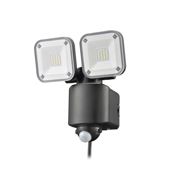 オーム電機 LS-A320W2 monban 防犯センサーライト 2灯コンセント式   50