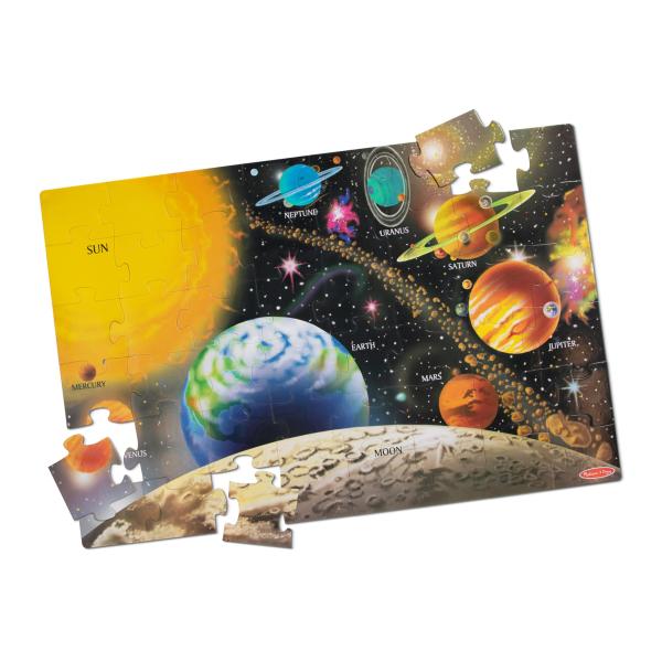 ・Educational Solar System Floor Puzzle - Explore outer space with this 48-piece jumbo jigsaw puzzle featuring the planet...