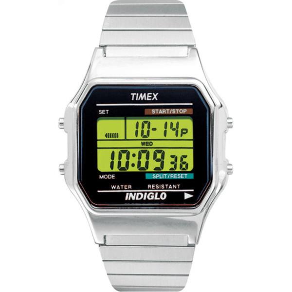 ・Sport-Inspired Function: 24-hour chronograph with lap and split times plus month, day, and date calendar for everyday t...