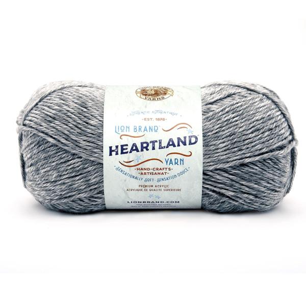 ・WORSTED-WEIGHT YARN FOR KNITTING: This soft knit and crochet yarn is ideal for creating pretty and durable blankets, sc...