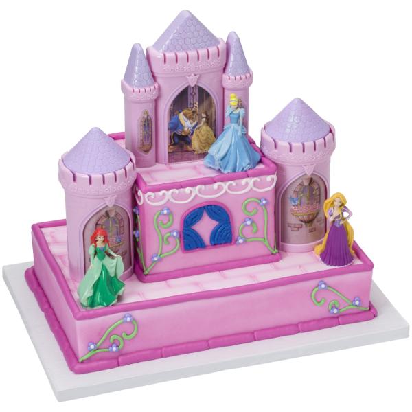 ・Disney Princess Happily Ever After DecoSet Cake Topper - Create a memorable Disney Princess Party with this show stoppi...