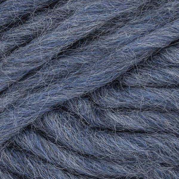 素材：100%ウール（未処理）。重量50g、長さ約50m（55ヤード）。DROPS Eskimoはスーパーバルキー（14ply）の極太毛糸です。棒針11号（US 11/8mm）推奨。ブルーバイオレット系のカラーが特徴です。フェルティングにも...