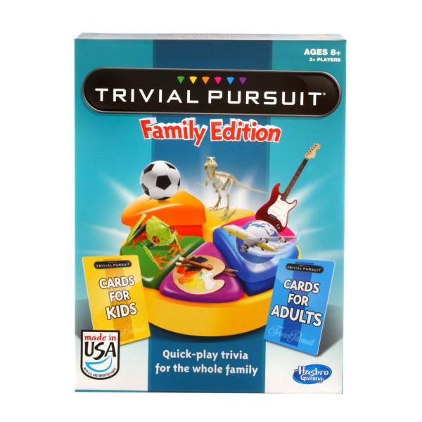 ・TRIVIAL PURSUIT GAME FOR FAMILIES: Kids and adults can test their smarts with this Trivial Pursuit Family Edition game・...