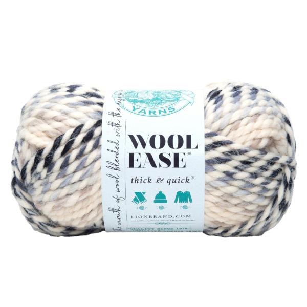 ・BLENDED WOOL YARN FOR KNITTING: Create gorgeous knitted items with a touch of natural wool. This soft wool yarn is perf...