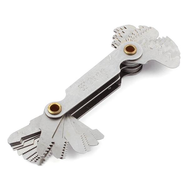 ・ピッチ範囲：0.4〜6mm（メートル60度／ウィットワース55度対応）・素材：金属製、カラー：シルバー・全体サイズ：67×22×14mm、重量：50g・ネジのピッチを素早く確認できるゲージタイプ・機械整備・DIY・ねじ管理など幅広い用途に