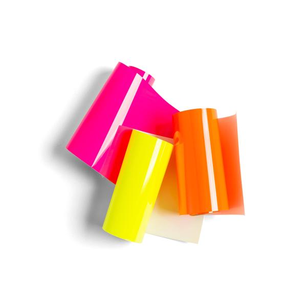 ・STRONGBOND *: Our one-of-a-kind heat-transfer vinyl easily adheres to the widest variety of base materials, from fabric...