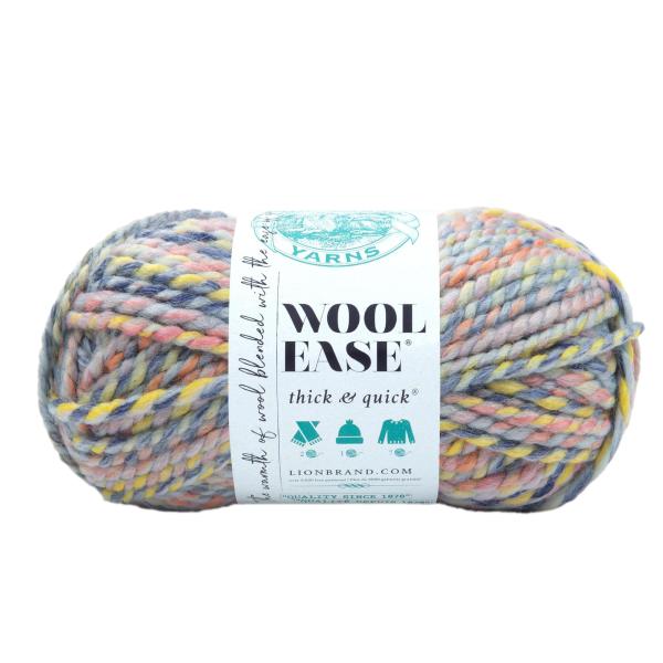 ・Wool Easeファミリーの非常にかさばるメンバーです。アクリル製のお手入れも簡単です。・暖かいセーター、ジャケット、ベスト、スリッパ、帽子に最適。・初心者用糸として最適です。・重量カテゴリー:6。・素材:アクリル80%、ウール20%。...