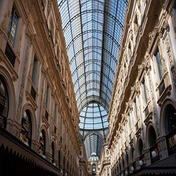 ・Title=Italy, Lombardy, Milan, Galleria Vittorio Emanuele II, shopping mall completed in 1867 with skylights・Artist=Alan...
