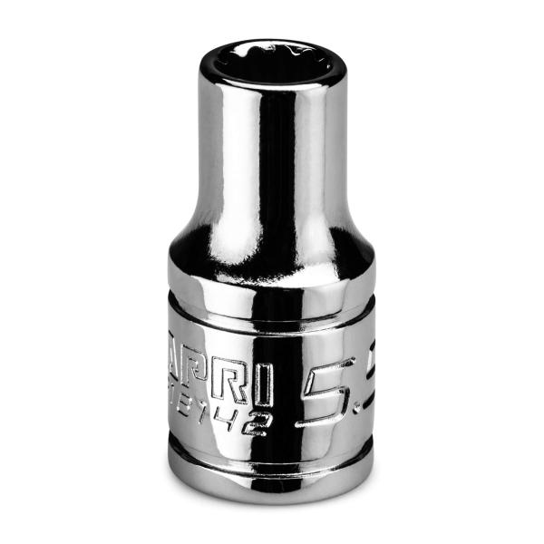 ・プロから信頼されているCapri Toolsの高性能ソケットは、作業に必要なものです。・プレミアムクロムバナジウム鋼は当社独自の熱処理プロセスで強化され、より多くのトルクに耐えます。・完璧な MaxChrome メッキは、徹底した研磨と慎...