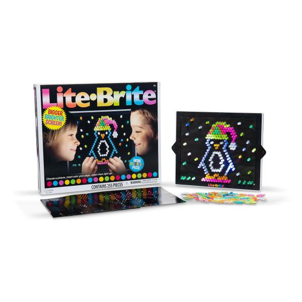 ・Lite-Brite Value Exclusive: Create art with light with Lite-Brite, your favorite retro toy! This Amazon Exclusive set i...