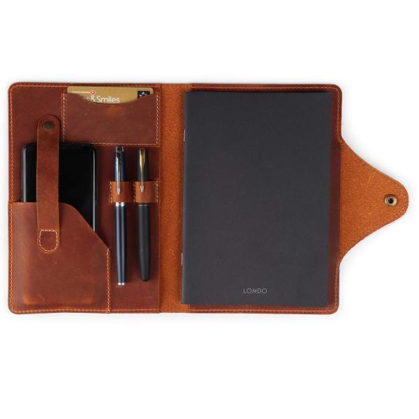 ・EXQUISITE LEATHER CRAFTSMANSHIP - The Londo Portfolio is crafted with high quality, genuine cowhide leather attached wi...