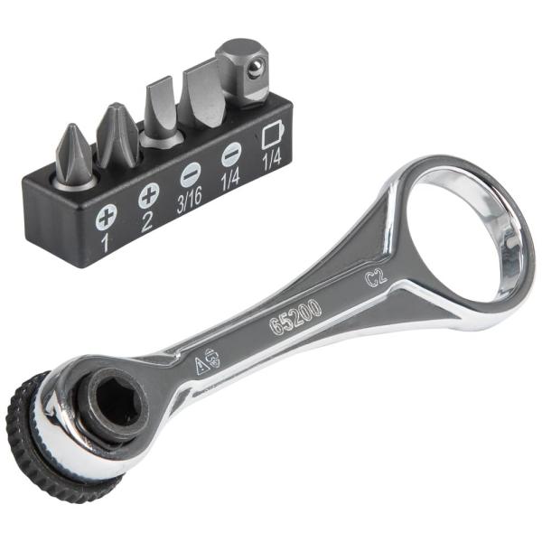 ・Slim profile of the professional Mini Ratchet 5-Piece Set is the perfect tool for tight spaces・Includes 1/4 and 5/16-In...