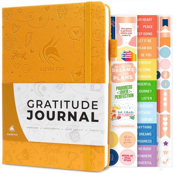 ・【感謝へのガイド付き旅】Clever Fox Daily Gratitude Journal(クレバーフォックス)デイリーグラティチュードジャーナルは、感謝の気持ちを最大限に活用できる3か月間の詳細な感謝の日記帳です。・【良いことに焦点を...