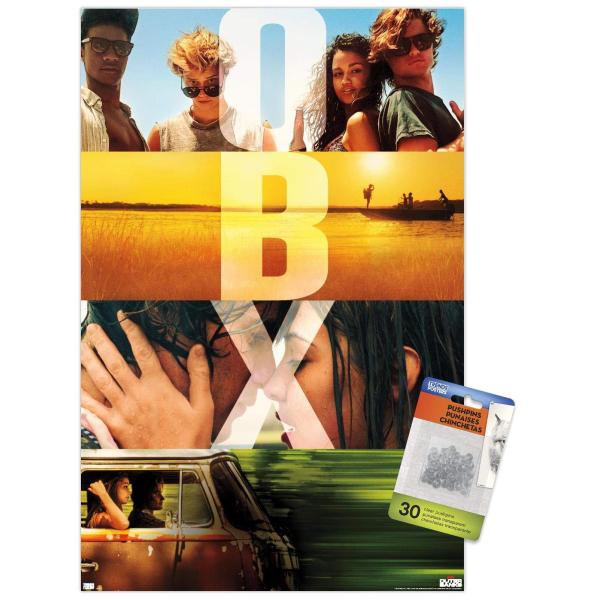 ・TRENDS WALL POSTERS use high-resolution artwork and are printed on PhotoArt Gloss Poster Paper which enhances colors wi...