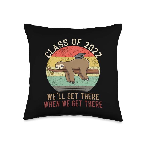 ・Senior 2022 tee reads Class of 2022 Sloth gifts for Women or Men in Retro Vintage distressed collegiate text. Great gif...
