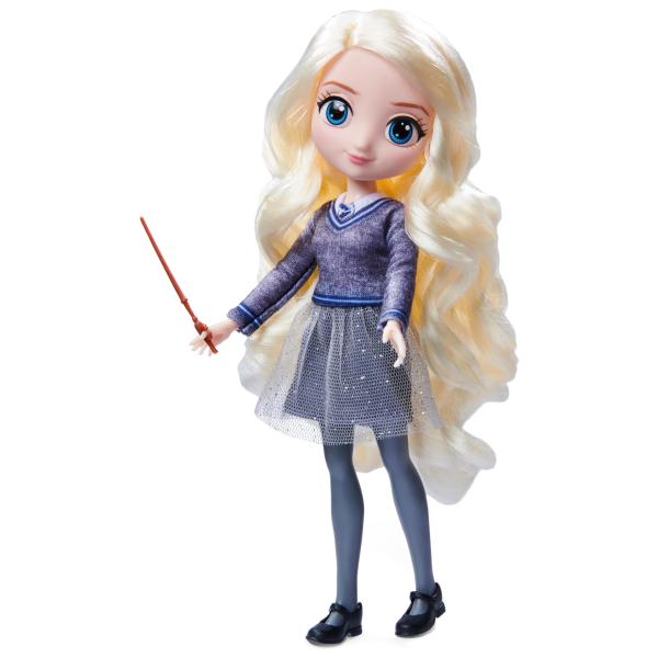 ・8-INCH LUNA LOVEGOOD DOLL: Recreate your favorite Harry Potter scenes with this 8-inch poseable Luna doll Realistic det...