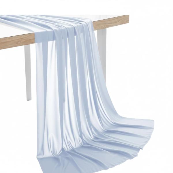 MDS（エムディエス）のシフォン生地 80ヤード（約73m）まとめ買いパック、カラー：ベビーブルー。幅約107〜112cm、ポリエステル100%のシアー素材です。ウェディングの装飾・バックドロップ・アーチ飾りから、ブライダルドレス・マキシワ...