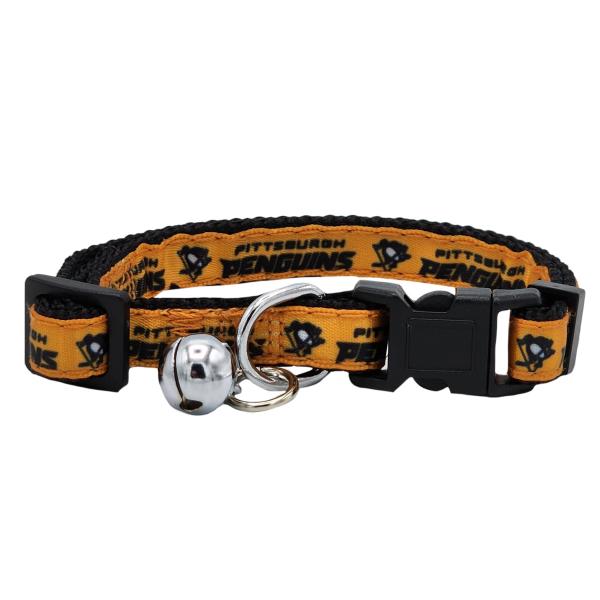 ・CAT COLLAR - Officially licensed by the NHL. While you might already have cat collars for your kitties, you can now upg...