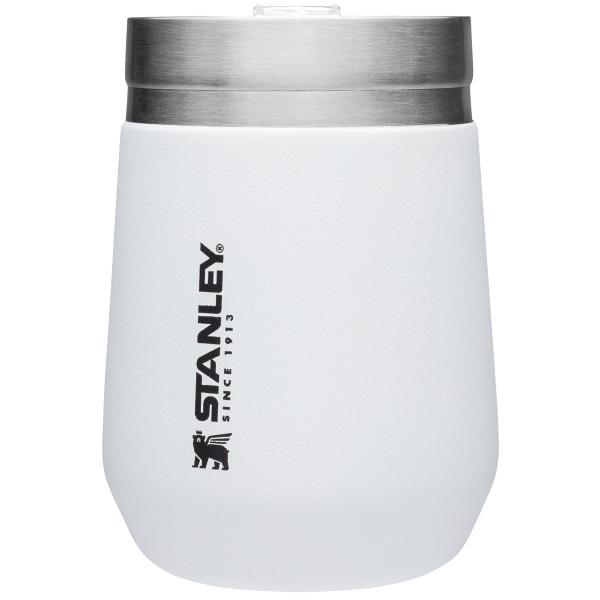 ・ENJOY EVERY SIP: Experience the durability of stainless steel without any metallic taste. With Stanley's double-wall va...