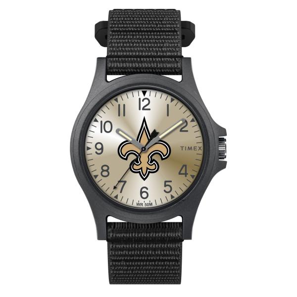 ・Adjustable black 20mm FastWrap strap with hook ＆ loop closure fits up to 8-inch wrist circumference・Gold-tone dial with...