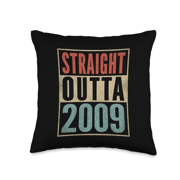 ・Straight outta 2009 tee. Hilarious gifts for the 17th b-day. Retro style graphic present for all born in 2009 and turni...