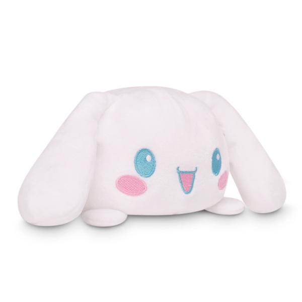 ・Compact Reversible Plushie: This 4-inch Cinnamoroll plush flips between two expressive sides for quick, playful mood ch...