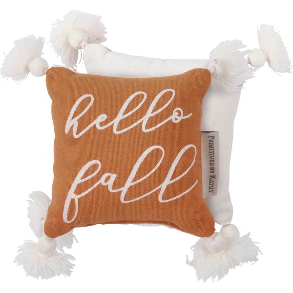 ・MINI PILLOW: A small decorative pillow perfect for a subtle home accent・FALL THEME: Coordinates well with fall or harve...