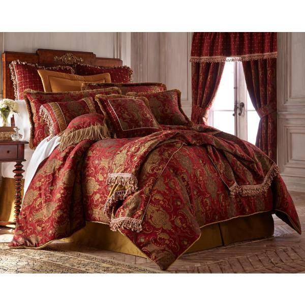 ・Bedding and pillows are made of 100% Polyester woven jacquard that makes it strong and wrinkle resistant. This set is d...