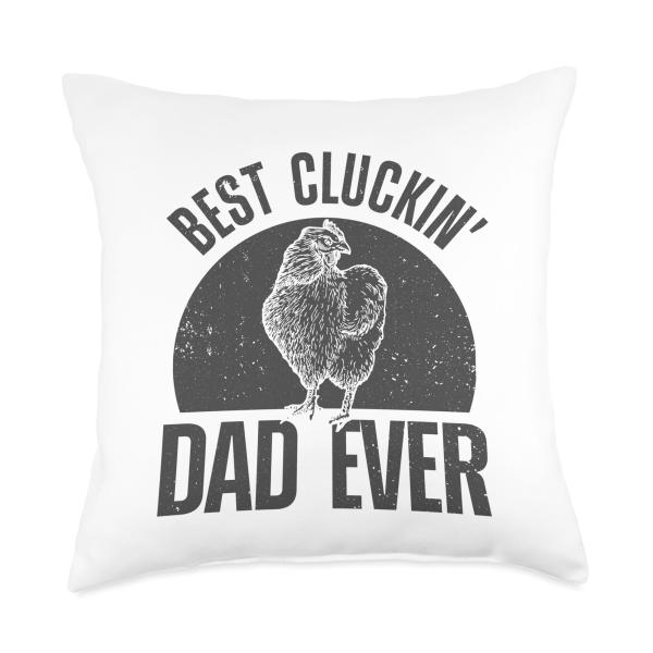 ・Love chickens? Unique chicken themed gift idea with "Best cluckin' dad ever" for farmers and pet owners. Flock present ...