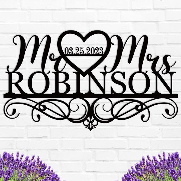 ・Rustic Charm to Your Home: This personalized name sign is handcrafted by metal artisans to create the perfect home deco...