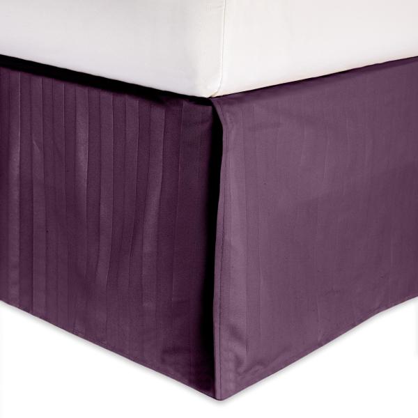 ・Bed skirt size: 54" x 75" with a 14 inch long tailored drop for an elegant, finished look・Modern style: Enhance your in...