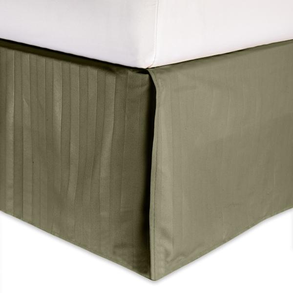 ・BED SKIRT SIZE- Our Full-Size bed skirt will measure 54" x 75" with a 14 inch long tailored drop for an elegant, finish...