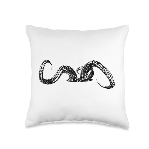 ・100% spun-polyester fabric・Double-sided print・Filled with 100% polyester and sewn closed・Individually cut and sewn by h...