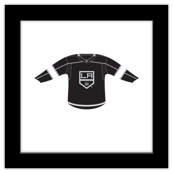 ・Easy to Hang - Our lightweight frame design lets you stick Gallery Pops wall art tiles directly to most wall surfaces. ...