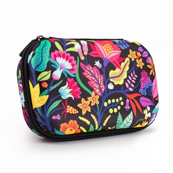 ・LIGHT ＆ STURDY - This cute pencil box features a sturdy outer shell and soft velvety interior to protect your contents....
