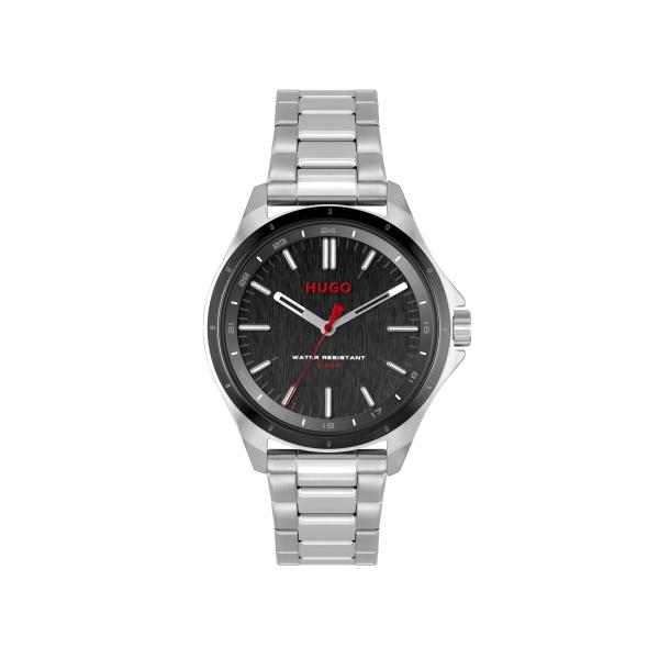 ・Sleek and smart, the #COMPLETE from HUGO Watches is a contemporary three-hand timepiece with an angular brushed case. V...