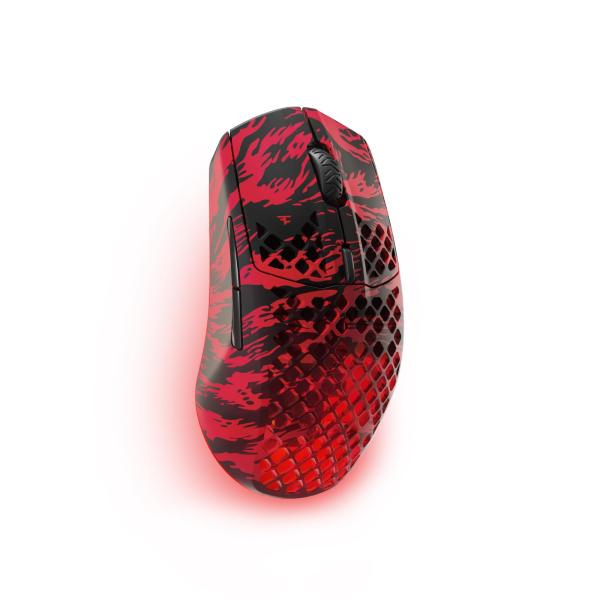 ・FAZE CLAN EDITION - Dominate the battlefield just like FaZe with their favorite gaming mouse while repping their colors...