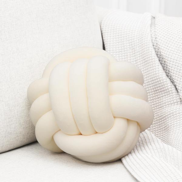 ・【MATERIAL】The Throw Pillows form a ball with novelty knots.The outside material is made of high quality flannel, and th...