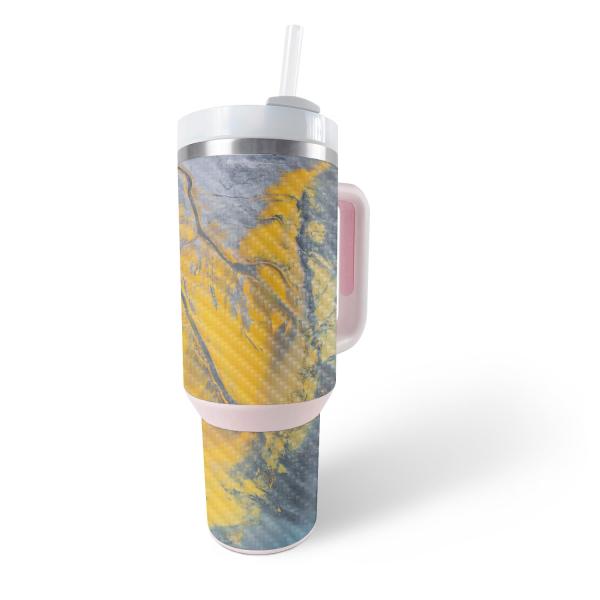 ・CARBON FIBER FINISH - with the same vibrant color and durability as our matte finish, This stylish carbon fiber texture...